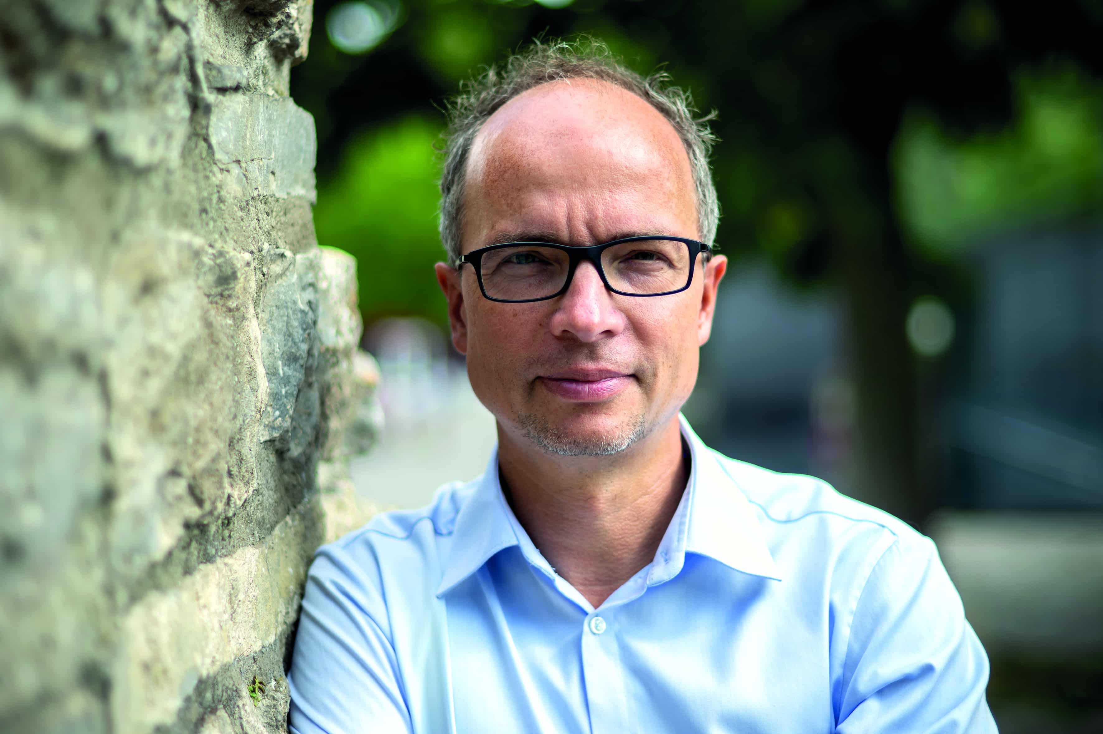 Wie Thüringen die Demokratie herausfordert – Martin Debes im Interview ...